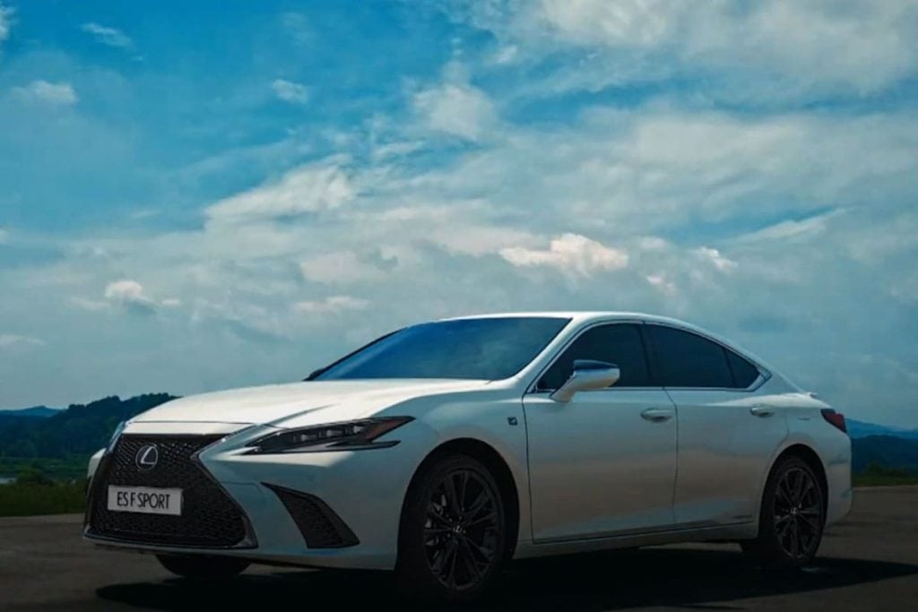 렉서스코리아, 신형 ES 300h F SPORT 디자인 패키지 한정 판매