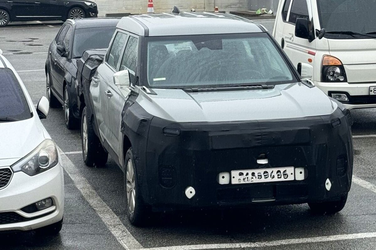 "타스만과 정면승부한다" 테스트카로 포착된 KGM의 픽업트럭