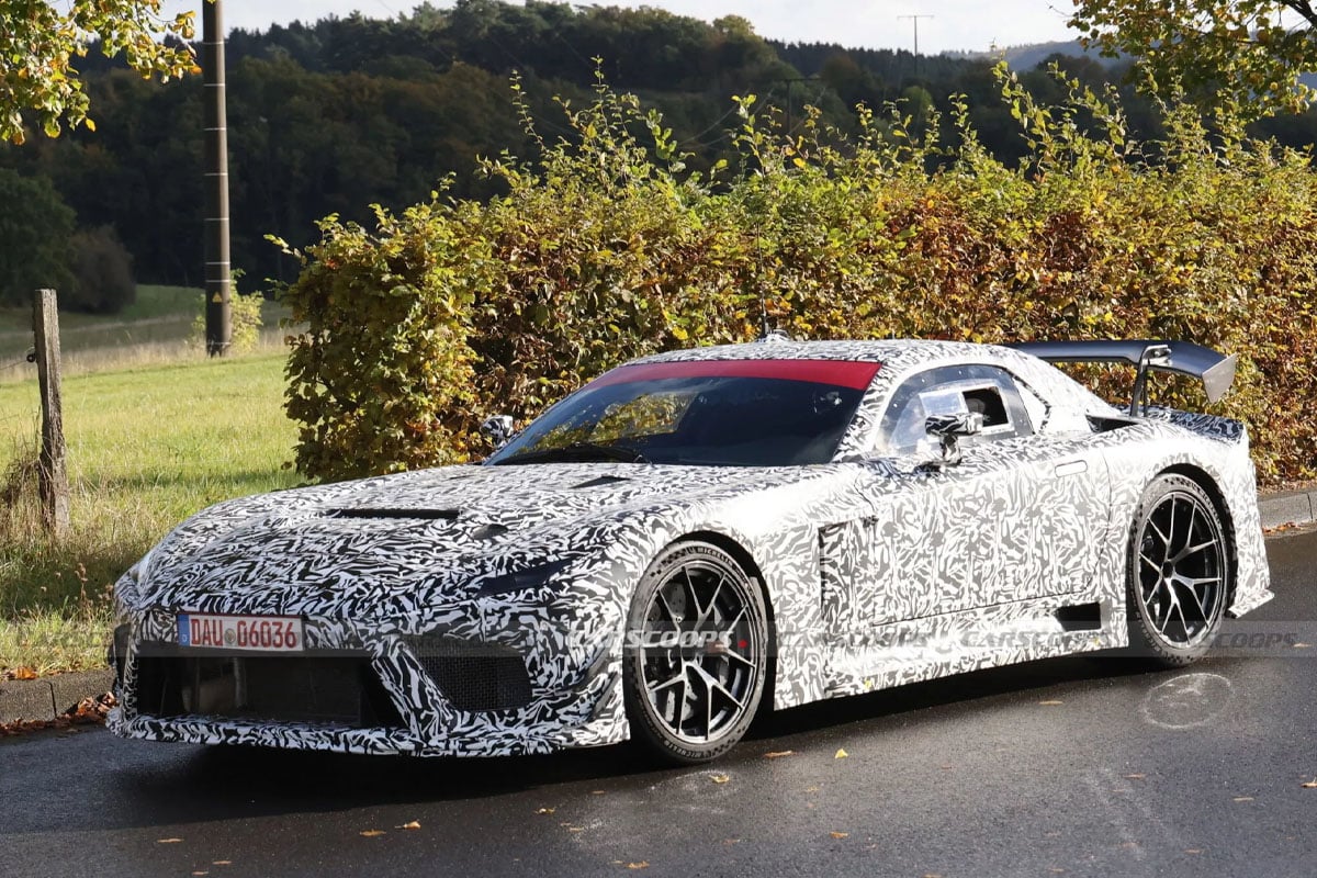 "제네시스는 한참 멀었네" 렉서스가 준비 중인 새로운 슈퍼카의 테스트카 포착