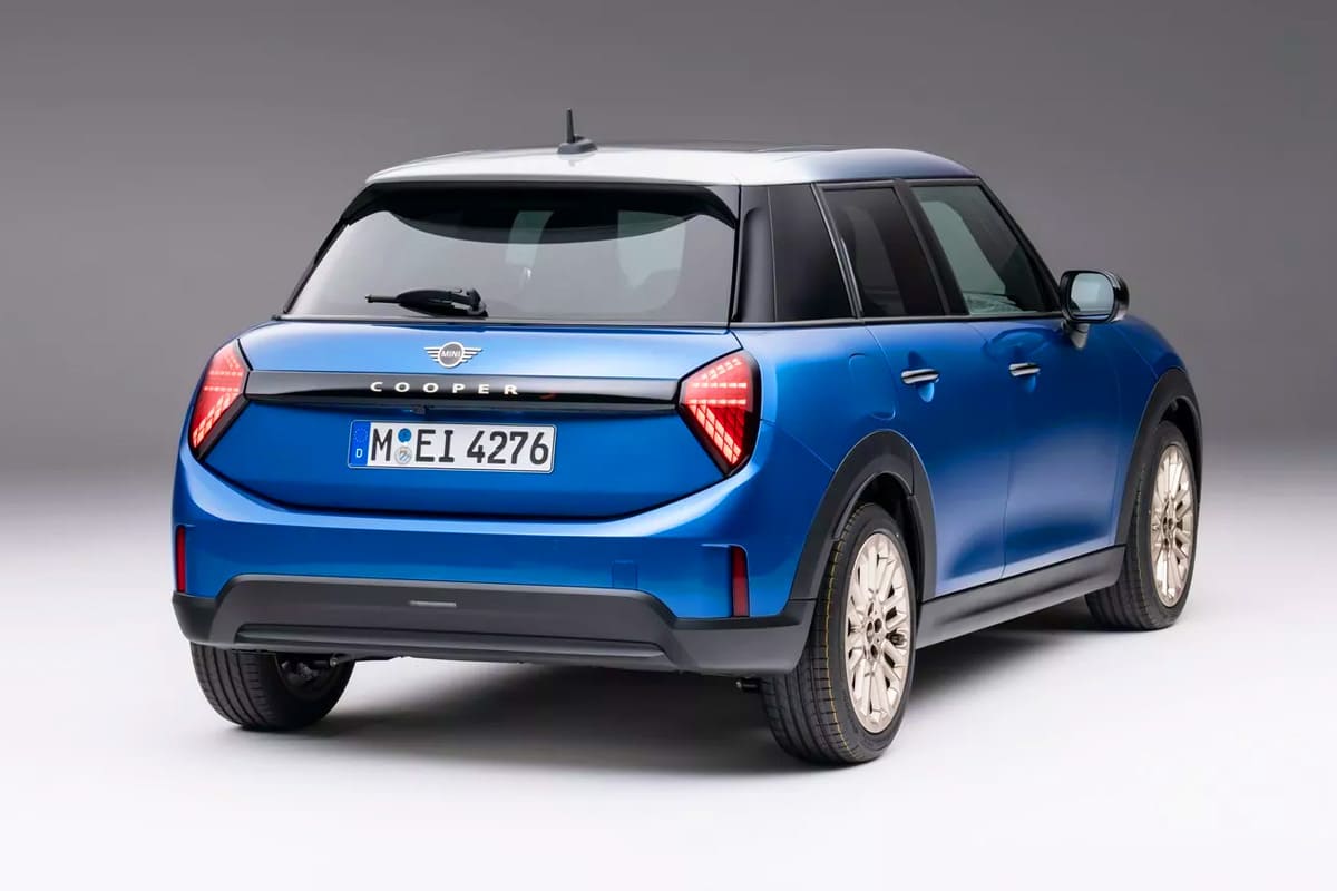 "더 넓고 스마트해졌다" 드디어 국내에 출시된 '뉴 미니 쿠퍼 S 5-도어' 모델