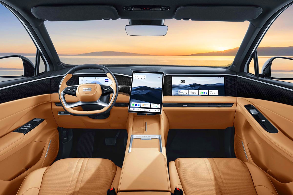 "스포티지는 어떡하죠?".. 1,240km 달리는 '2천만 원대' 의문의 하이브리드 SUV 출시