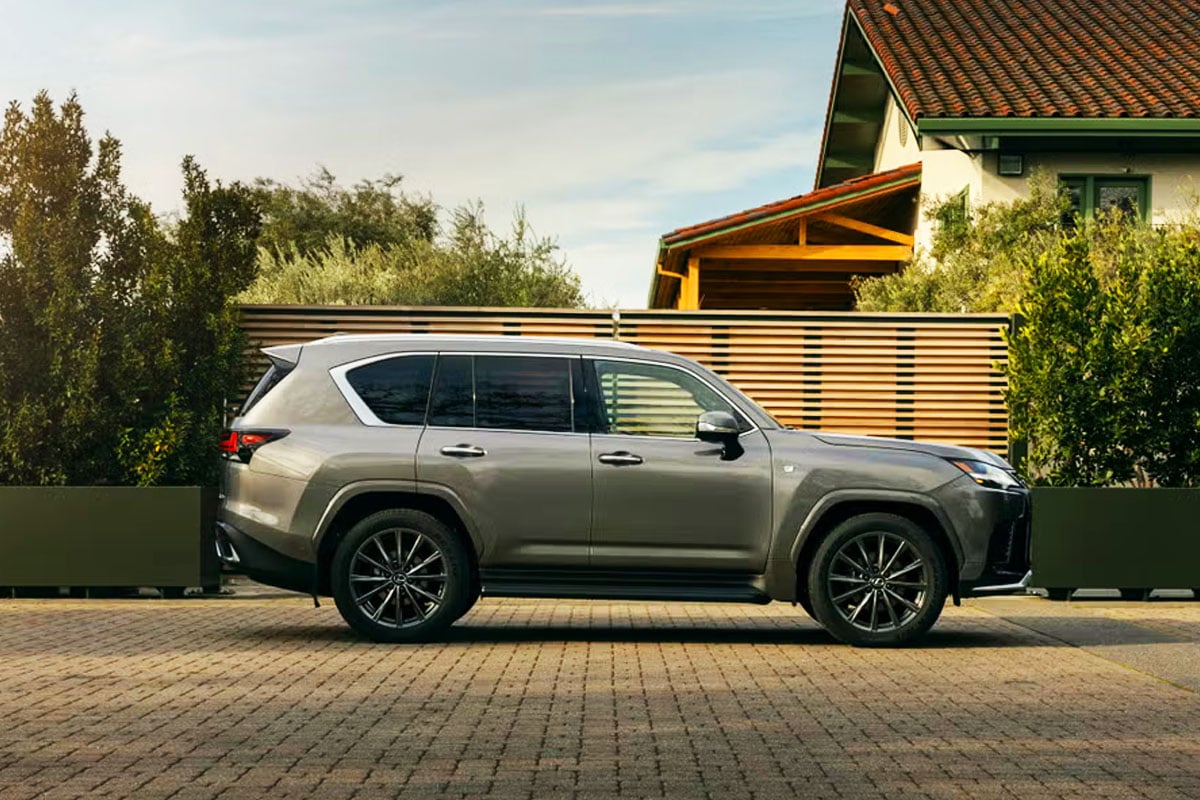 "GV80 이제 어쩌냐".. 아빠들이 기다리고 있는 플래그십 SUV의 충격적인 연비에 '화들짝'