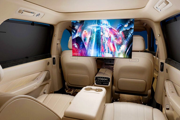 "2주 만에 70,000대 주문".. 한번에 1,526km 달리는 플래그십 SUV 등장