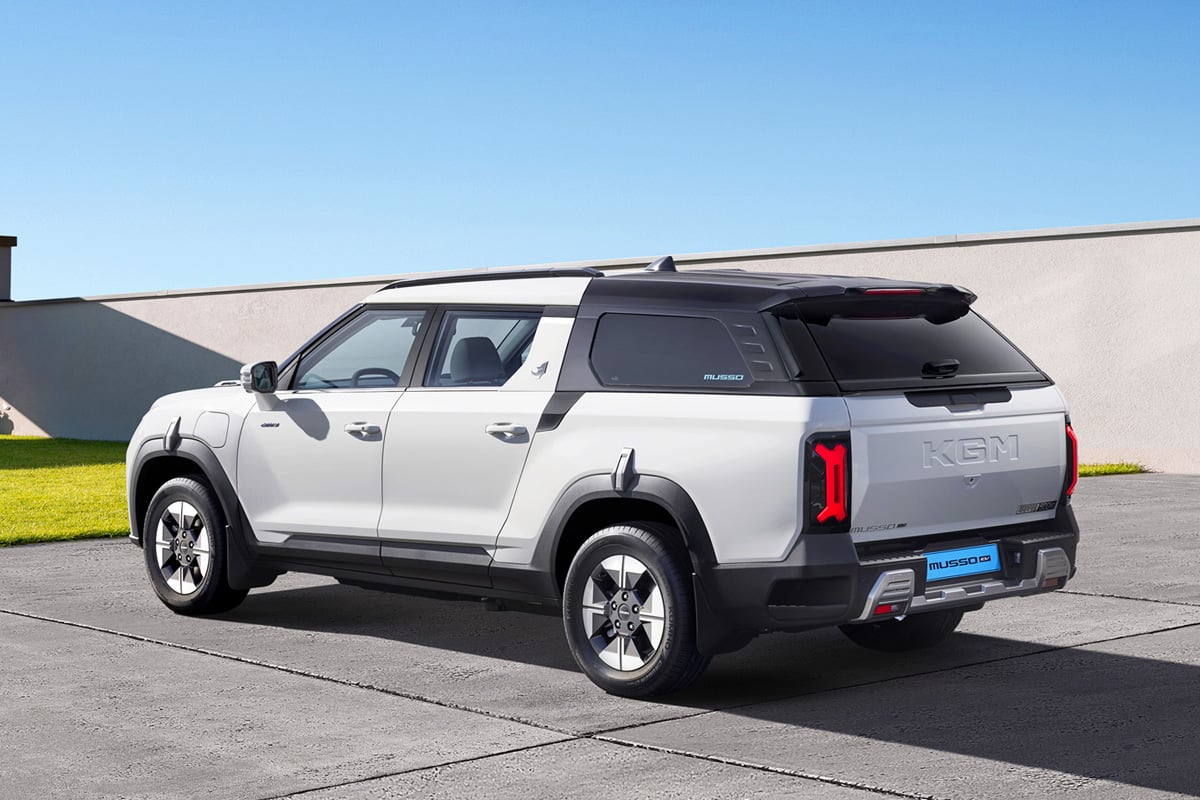 "인기가 이 정도였어?".. 국내 출시 2주 만에 3,200대 팔린 신차