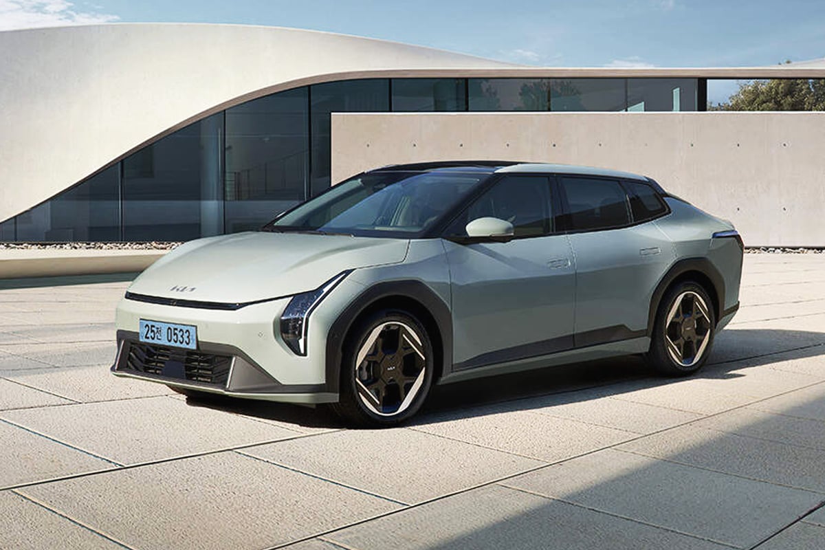 "왜 내 차에는 안 돼?".. 기아, 파격적인 디스플레이 옵션에 업계 ‘촉각’