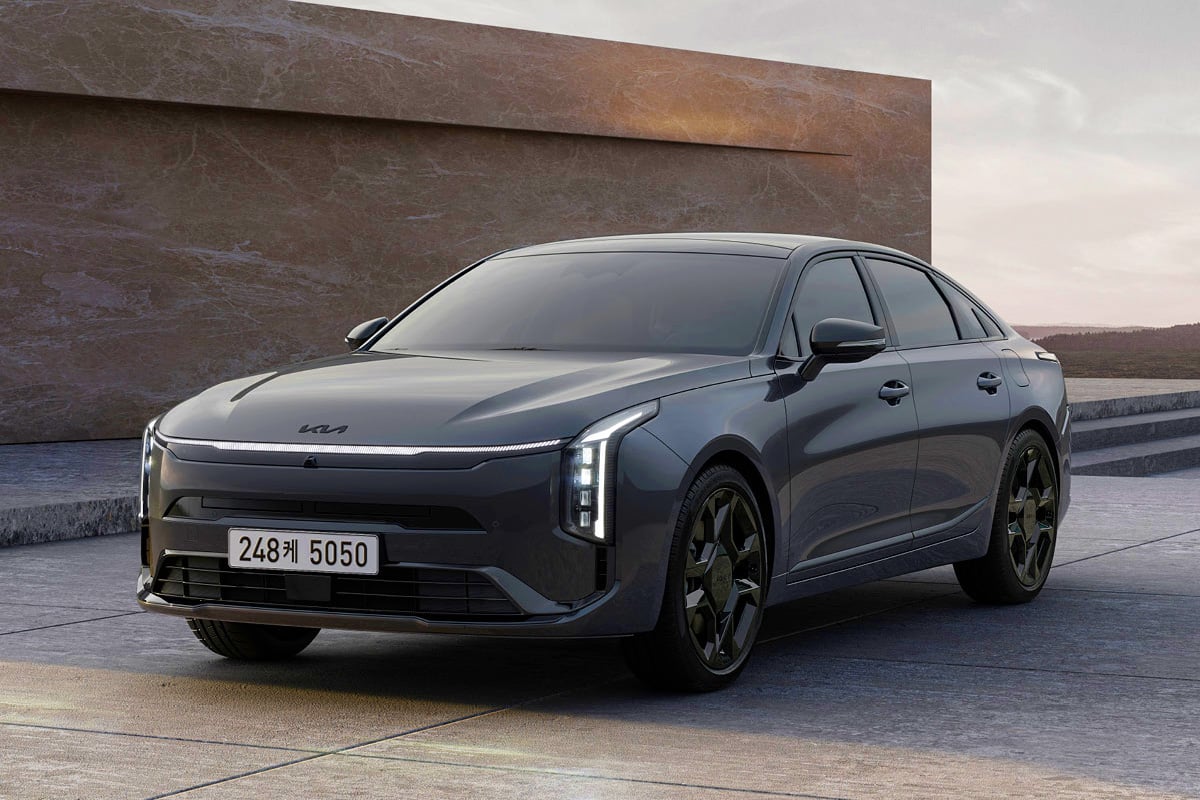 "연비 18.1km/L에 3천만 원대?".. 그랜저보다 낫다는 기아의 대표 세단