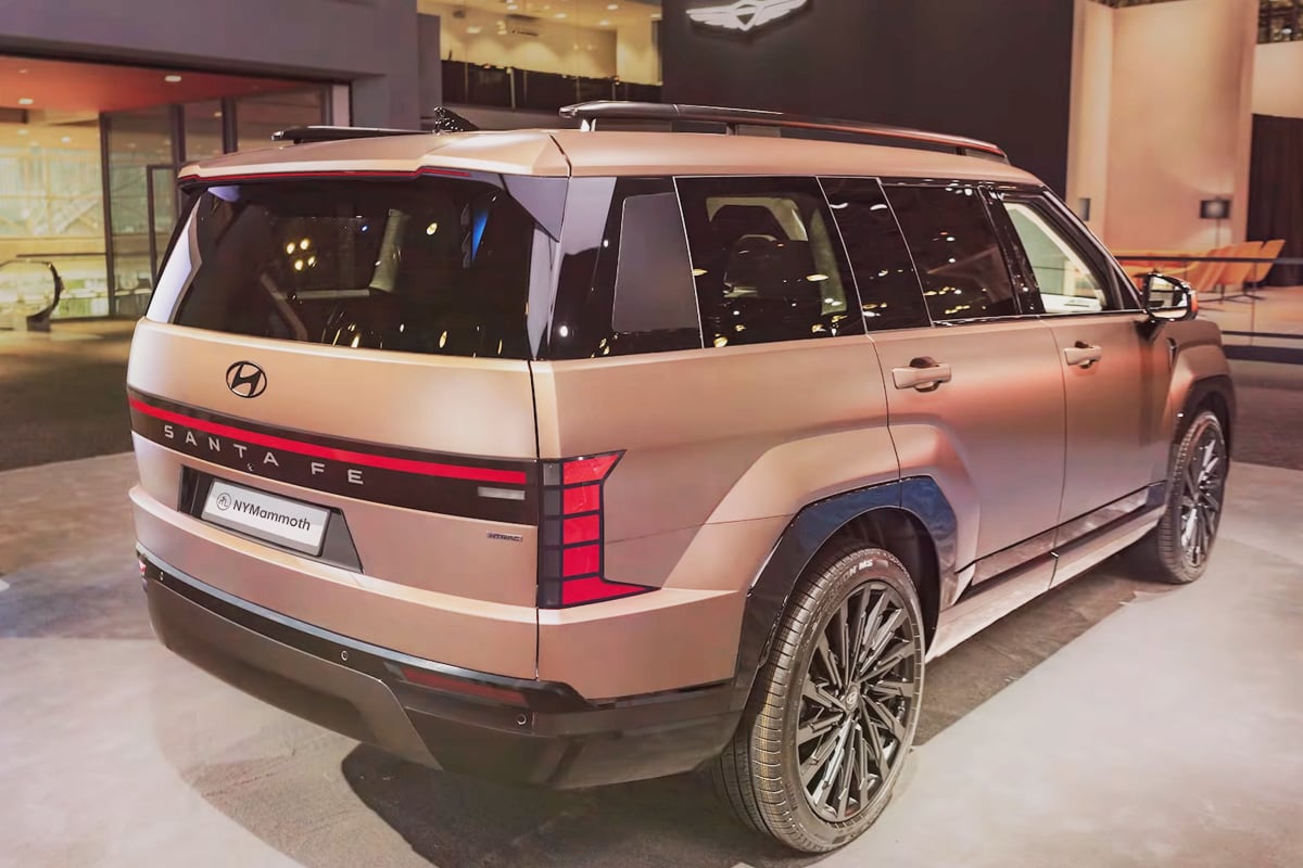 "주행거리 최대 473km".. 현대차가 새롭게 선보인 신형 전기 SUV에 '관심 집중'