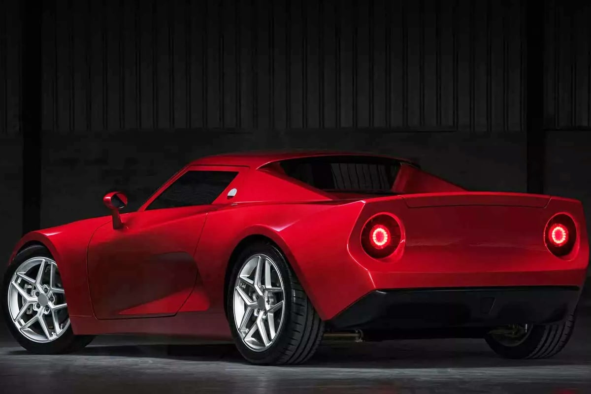 "포르쉐·페라리도 끝".. 제로백 3.9초에 6천만 원 전기 車, 성능·가성비 둘 다 '잡았다'