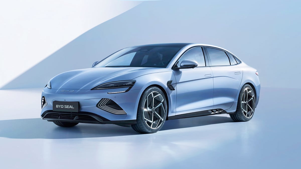 "현대·테슬라 잡겠다 선언, 8월에 큰 거 오나"...국내 출시 임박한 역대급 '전기차'