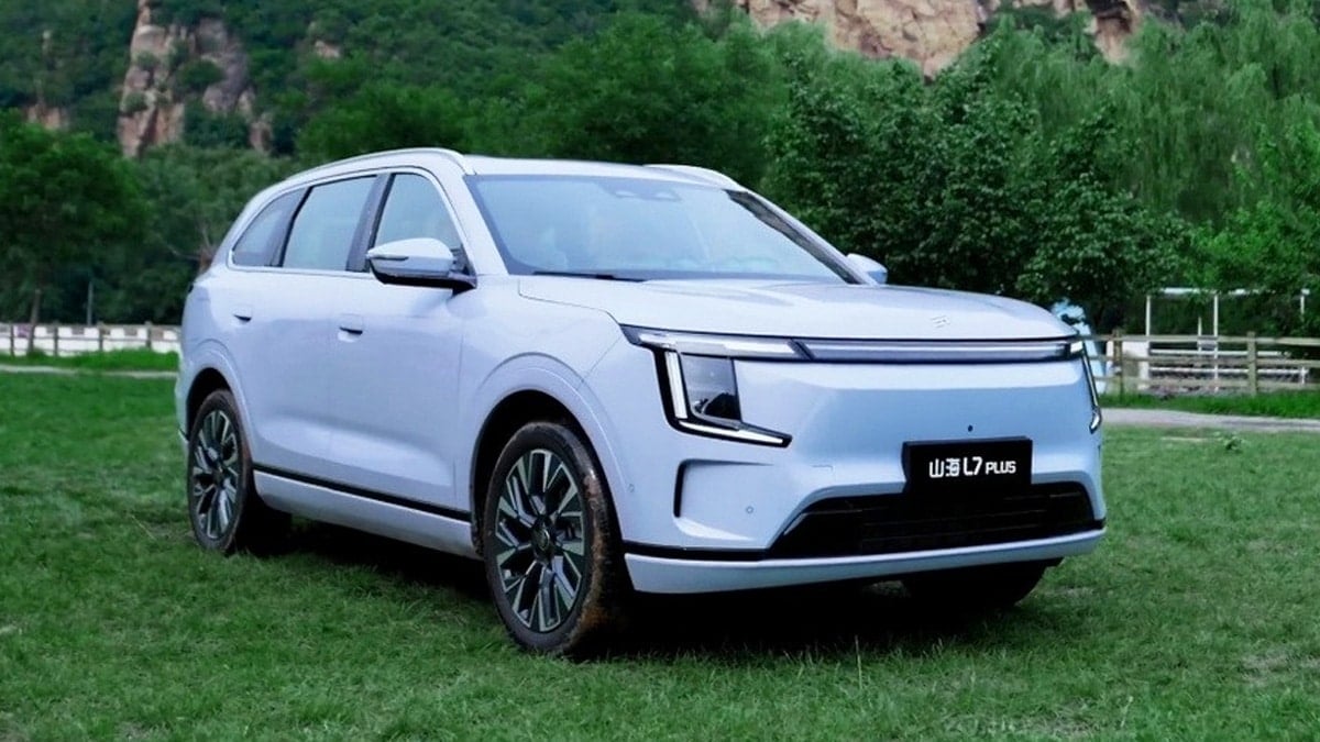 "팰리세이드 계약 취소?"... 1,500km 달린다는 '2천만 원대' 7인승 대형 SUV