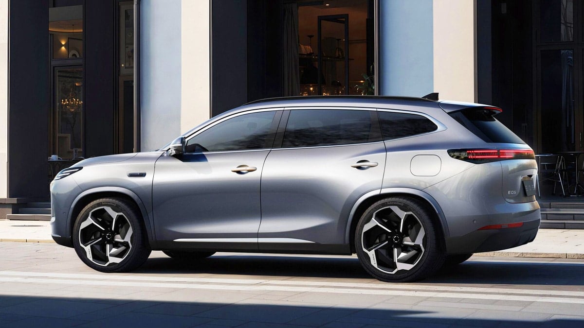 "충전 안 해도 200km는 간다"... 힘·연비 다 잡은 역대급 '전기 SUV' 공개