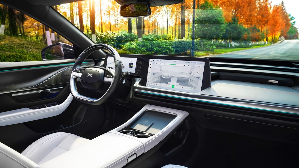 “단 6분 만에 1만 대 계약”... 820km 달리는 역대급 '전기 세단' 등장