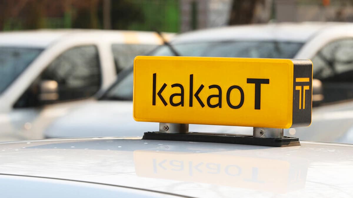 "안 그래도 힘든데"… 카카오의 '배신'에 5060 택시 기사들은 '날벼락'